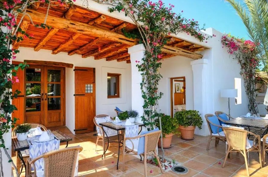 CAPTURE THE ATLAS: 25 best rural hotels in Spain in 2022 - Can Lluc | Blog